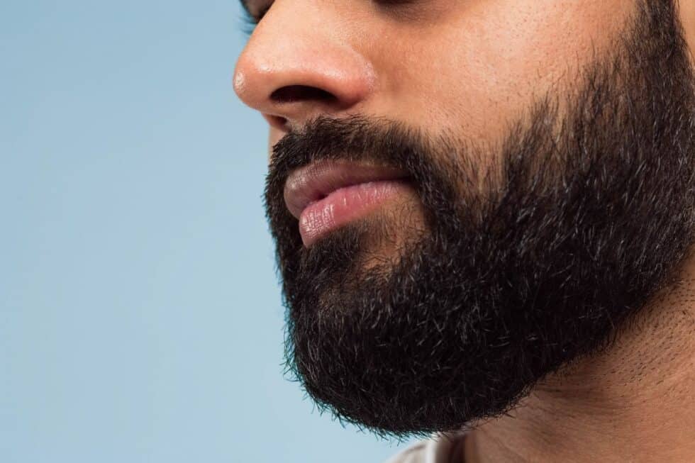 Pourquoi Utiliser Un Shampoing à Barbe ? - Men's Shampoo
